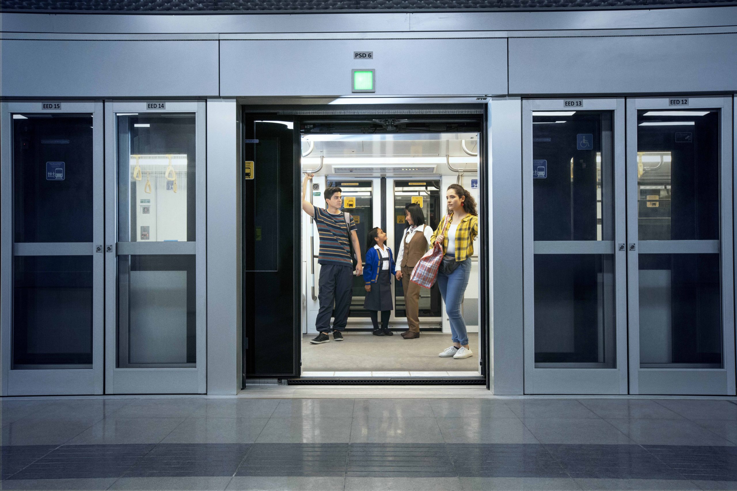 La Línea 2 movilizó a siete millones de pasajeros en siete meses de ...